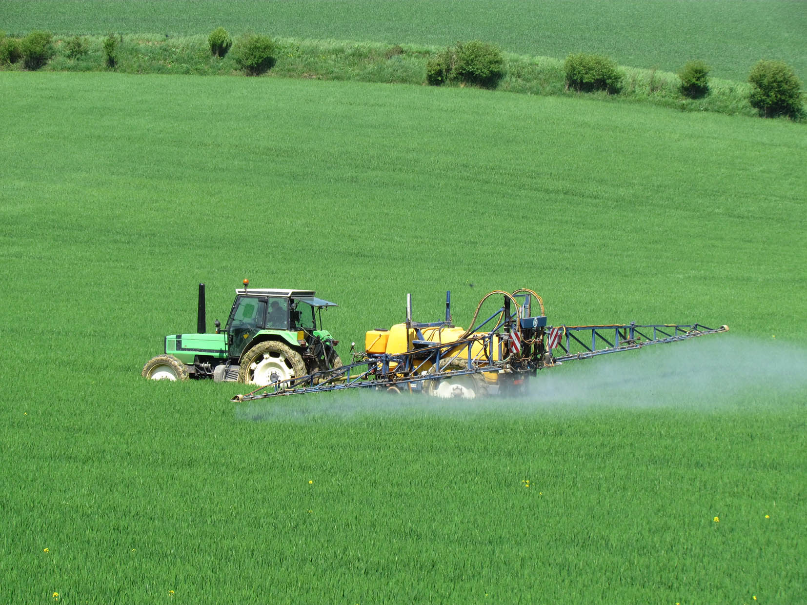 Safe Application of Pesticides: Vehicle Mounted Boom Sprayer (PA2 ...