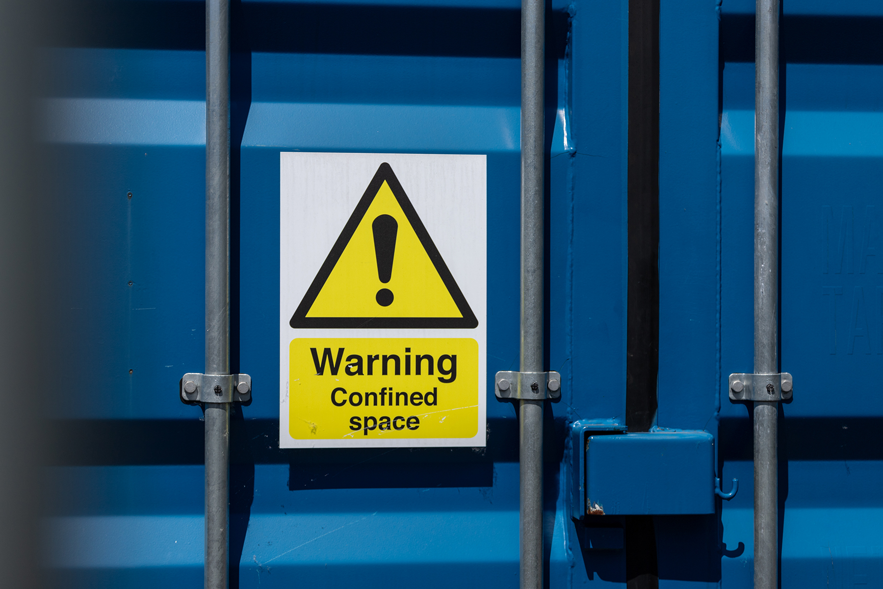 C&G 6160-01 Level 2 Award - Working in Low Risk Confined Spaces | HSS ...