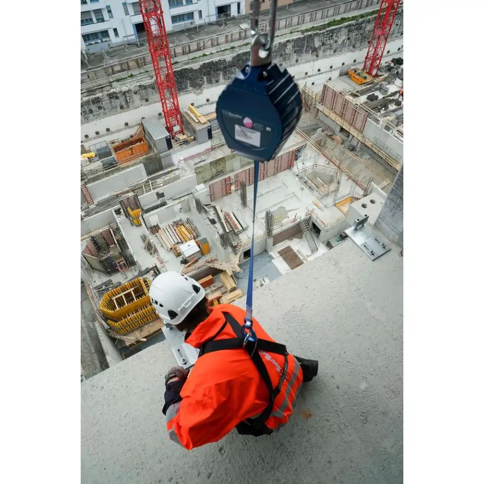 Saverline SRL Steel Cable with Plastic Housing | HSS Training